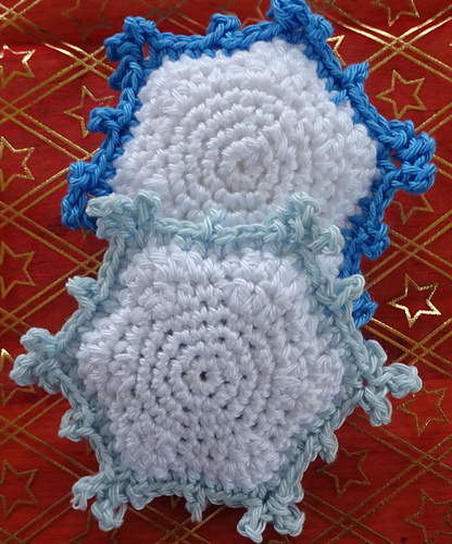 Ravelry: Snowflake Pomander pattern by Agrarian Artisan