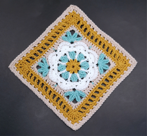 Ravelry: Square #95 pattern by Veronika Liachovic