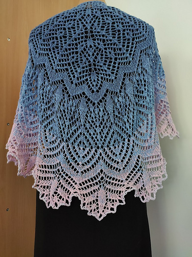 Ravelry: Masters of Stone Lace Shawl pattern by Anna Victoria