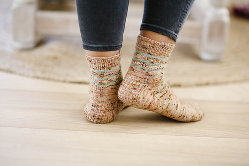 Ravelry: Joji's Socks pattern by Veera Välimäki