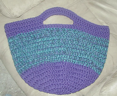 Ravelry: Yarn Bag pattern by Lisa Gentry