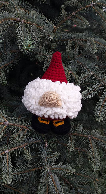 Ravelry: Santa Gonk pattern by Hooked by Kati