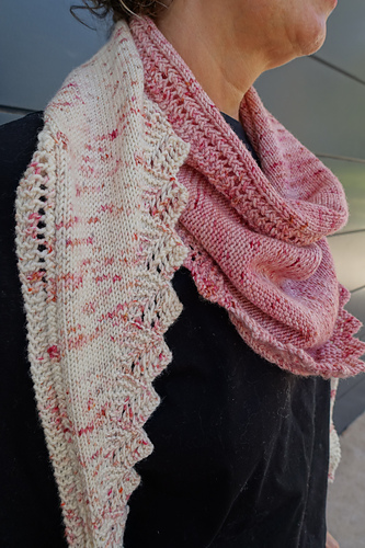 Ravelry: Side by side pattern by Vera Loves Knitting