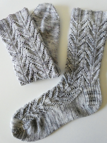 Ravelry: Sepal Socks pattern by verybusymonkey