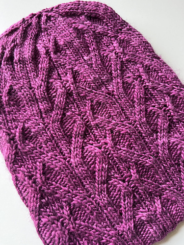 Ravelry: Phoenix Rising Hat pattern by verybusymonkey