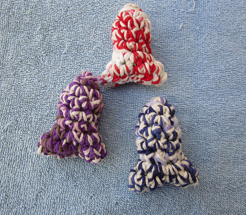 Ravelry: Catnip Fish pattern by Susan Morishita