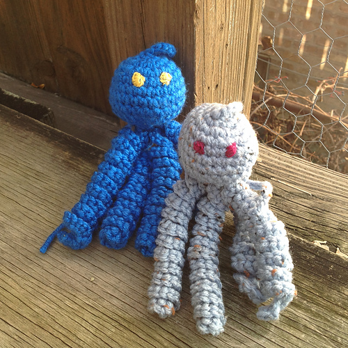 Ravelry: Octo Octo Cat Toy pattern by Kathy Kelly