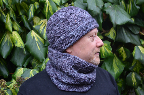 Ravelry: Viking geometrie hat and cowl pattern by Annelies Baes