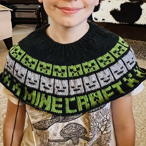 Ravelry: Minecraft sweater pattern by Ruta D.