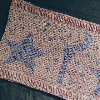 Ravelry: Magical Girl Cowl pattern by Victoria Beth