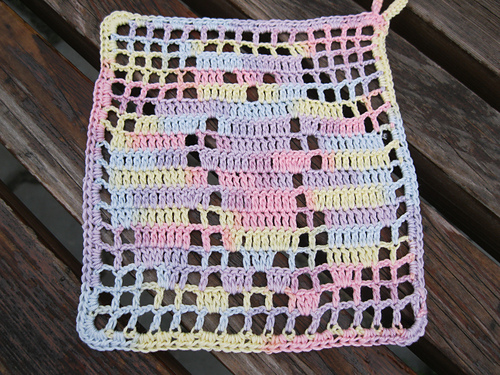 Ravelry: Crochet Filet Small Owl Chart Graph pattern by Maria Merlino