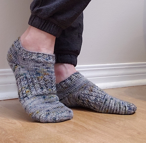 Ravelry: Cozy Expectation Socks pattern by Over the Moon Yarn
