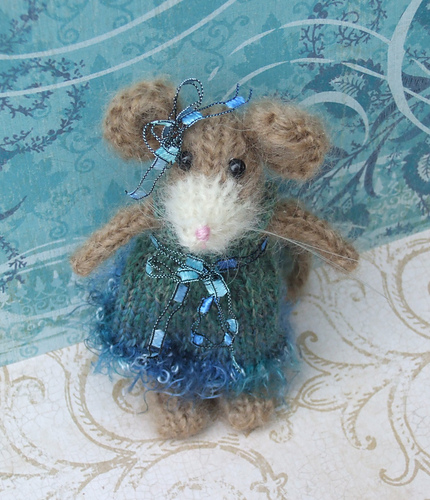 Ravelry: Mouse pattern by ViolaSueKnits