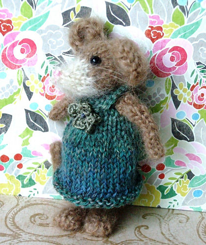 Ravelry: Mouse pattern by ViolaSueKnits