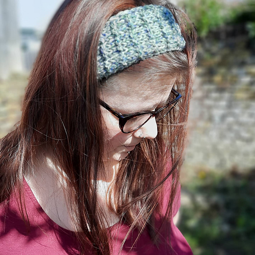 Ravelry: Garter Ridge Headband pattern by Marie Segares