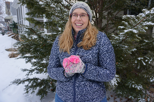 Ravelry: Evanesce Mittens pattern by Virginia Cosgriff