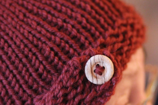 Ravelry: virtualAE's big button hat - again part II