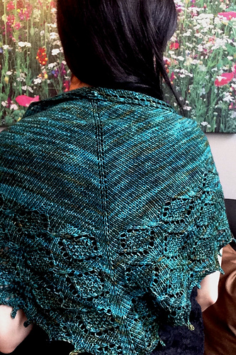 Ravelry: Raven's Nest Shawl pattern by Judy Marples