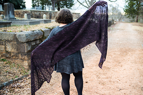 Ravelry: Headless Roses pattern by Barbara Benson