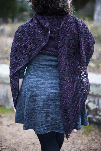 Ravelry: Headless Roses pattern by Barbara Benson