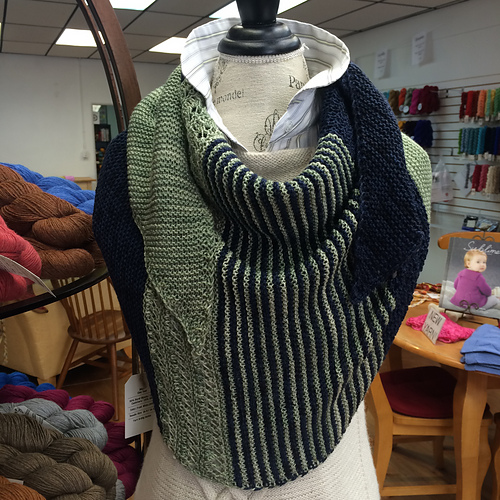 Ravelry: Lazy Hiker pattern by Laura Dobratz