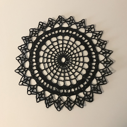 Ravelry: Spider Web Doily Set #420 pattern by The Spool Cotton Company