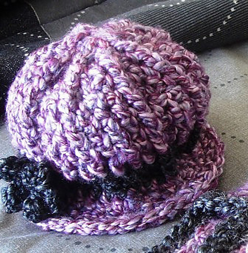 Ravelry: Baby Derby Hat pattern by Ellen Bloom