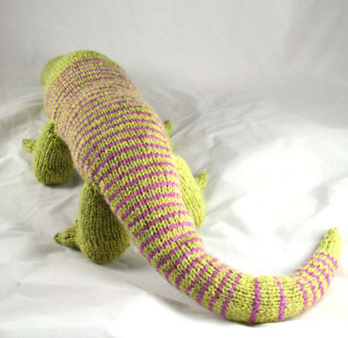 Ravelry: Izzy Gator pattern by Annie Watts