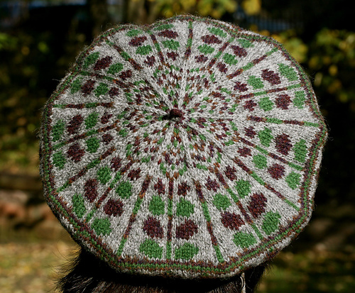 Ravelry: neep heid pattern by Kate Davies Designs