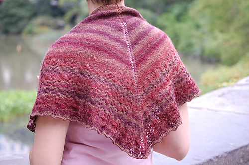 Ravelry: Valeria pattern by Jacie Severance