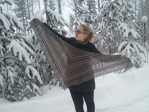 Ravelry: Chrysaetos pattern by Heidi Alander