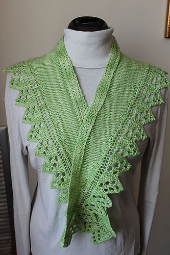 Ravelry: Two-Step and Tango Scarf & Shawlette pattern by Wendy D. Johnson