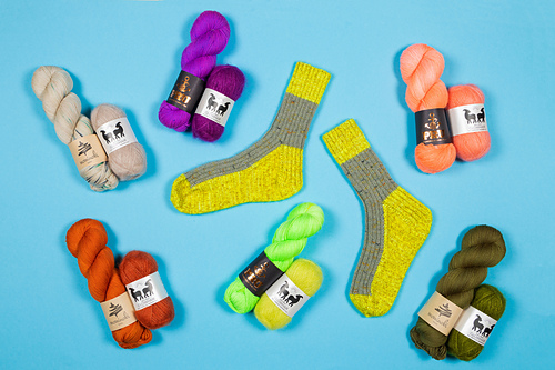 Ravelry: Mo Mod Socks pattern by Stephen West