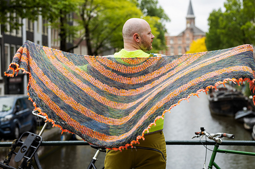 Ravelry: Crescendo Crescent pattern by Stephen West