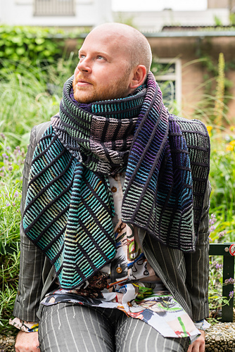 Ravelry: Quadrangle Spires pattern by Stephen West