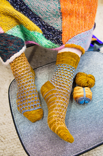 Ravelry: Slippy V Socks pattern by Stephen West