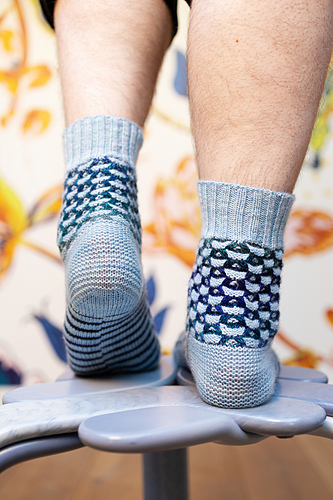 Ravelry: Stony Stream Socks pattern by Stephen West