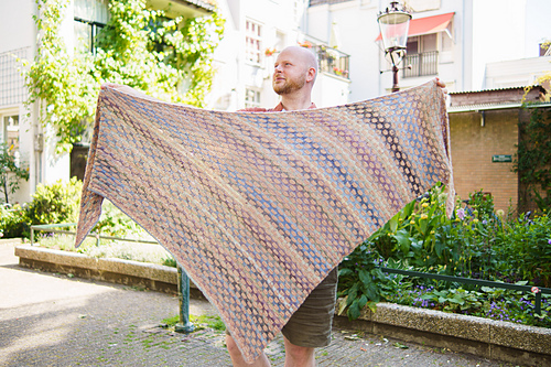 Ravelry: Woven Checks Shawl pattern by Stephen West