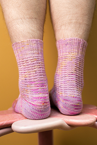 Ravelry: Woolly Waffle Socks pattern by Stephen West