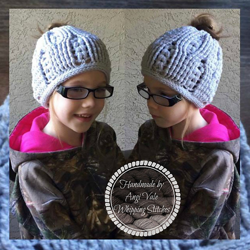 Ravelry: Wheat Stitch Hat messy bun & pony tail pattern by KFG