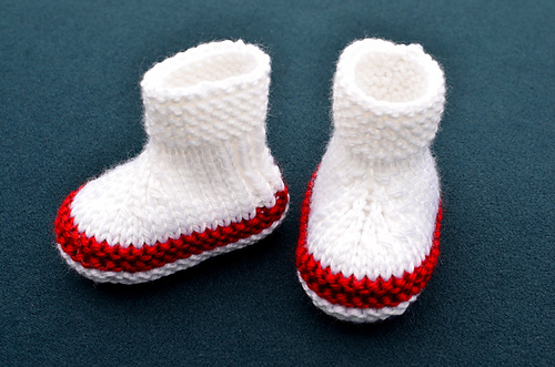 Ravelry: Two Colors Simple Baby Booties pattern by Christy Hills