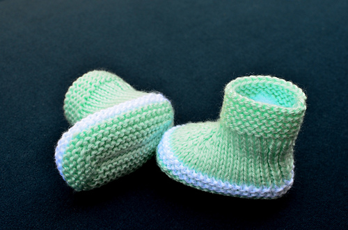 Ravelry: Two Colors Simple Baby Booties pattern by Christy Hills
