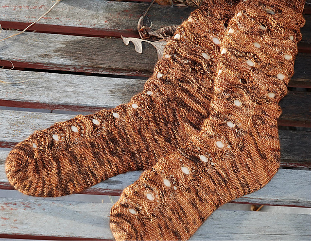 Ravelry: Cat's Paw Toe Up pattern by Karen Burnett