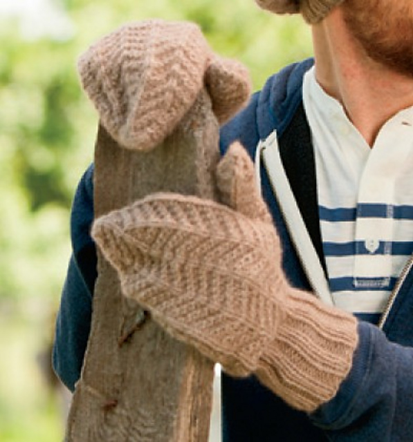 Ravelry: Woodcutter Mittens pattern by Kathleen Sperling