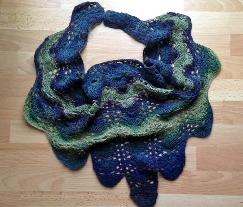 Ravelry: Stacking Shells Shawl - Loxi pattern by Daniela Johannsenova ...