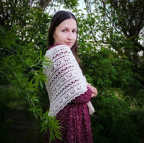 Ravelry: Awakening Shawl pattern by The Crochet Fix
