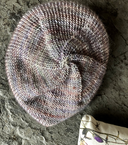 Ravelry: Montmartre Slouch pattern by Sweet Pea and Sparrow
