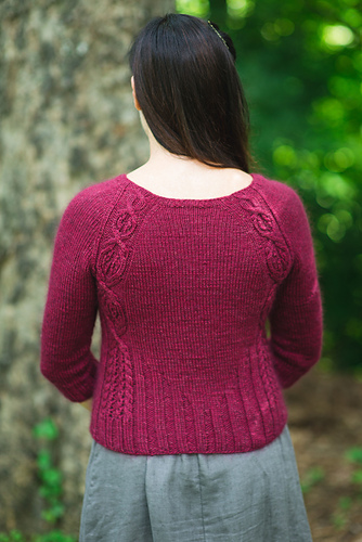 Ravelry: Claret pattern by Jennifer Wood