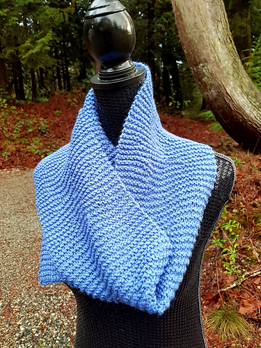 Ravelry: Drinking Game Scarf pattern by Lotta Groeger