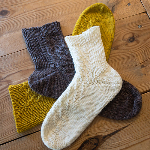 Ravelry: S P I R A L socks pattern by Marika Modig / Vänö Ull